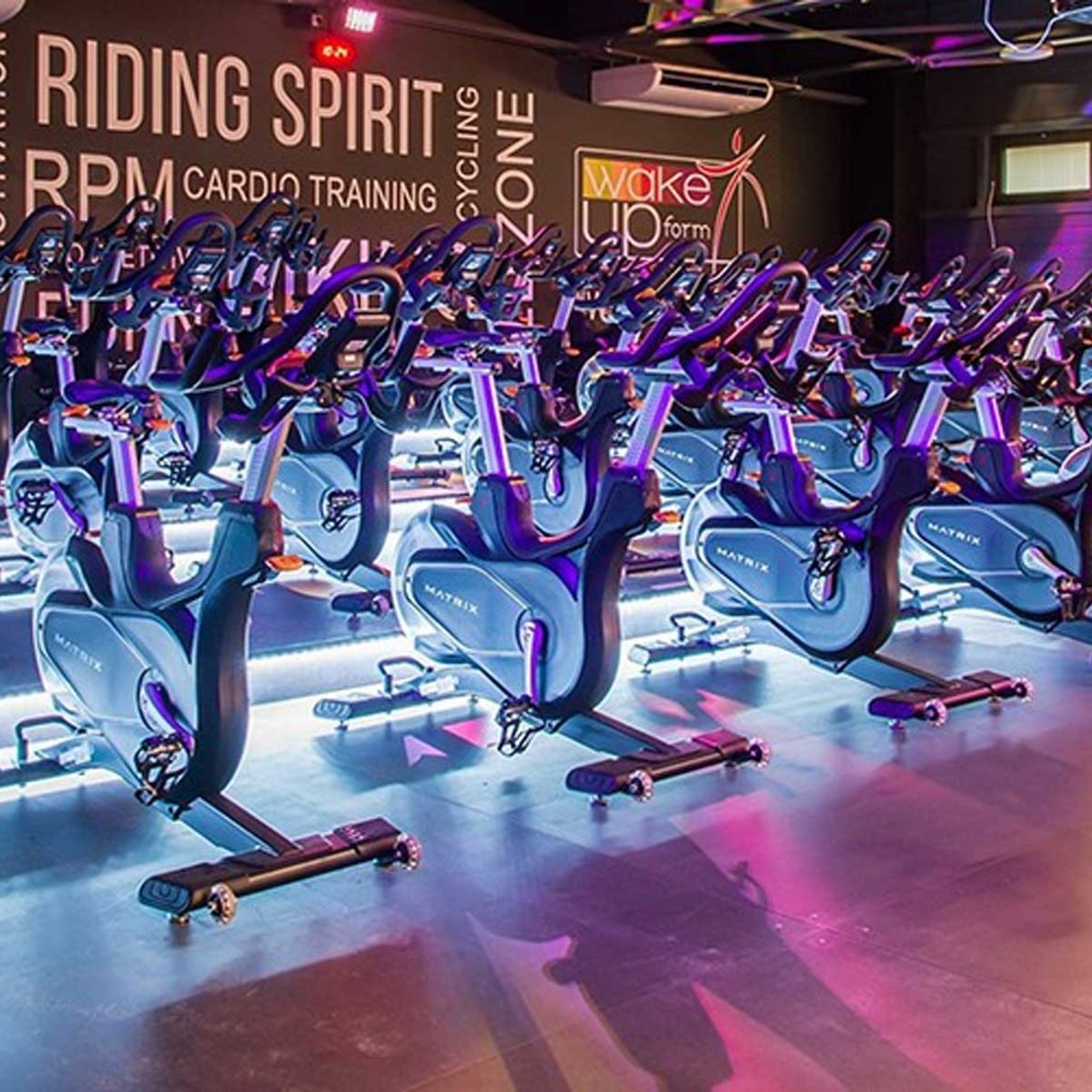 Salle de Sport & Club de Fitness à Challans | Wake Up Form